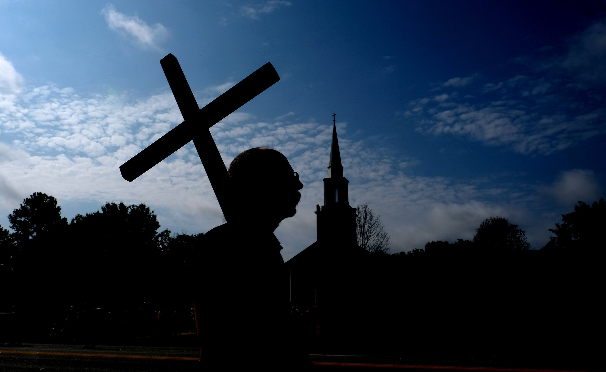 Photojournalism: Way of the Cross Walk annual Good Friday tradition in ...
